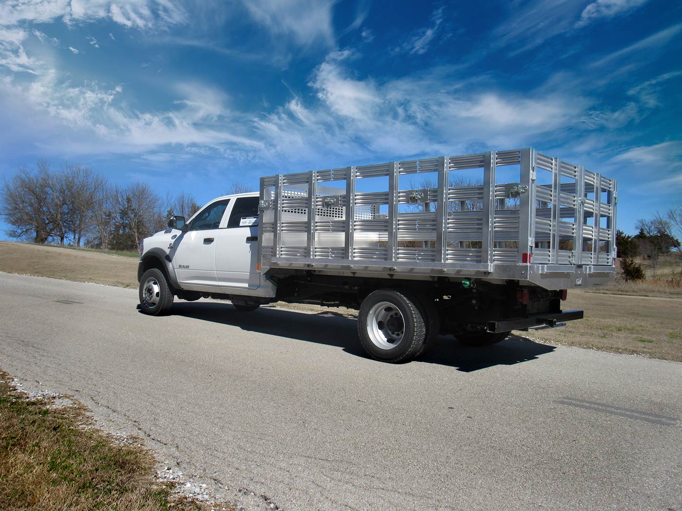 AL PL Aluminum Platform Body - CM Truck Beds